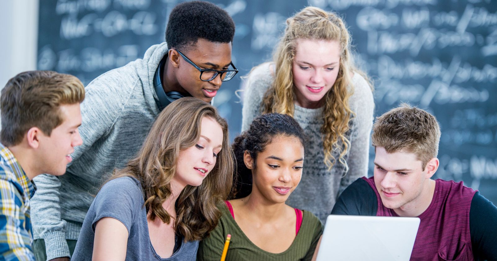 7 técnicas efectivas para mejorar la comunicación de los jóvenes en el aula - Crianza Constructiva